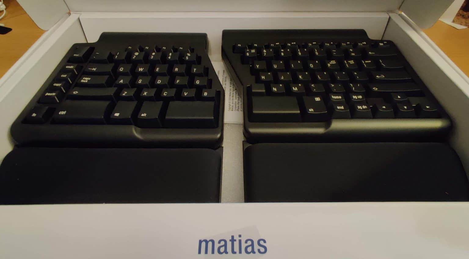 Matias Ergo Pro – Full Hands-on Review – GoMK